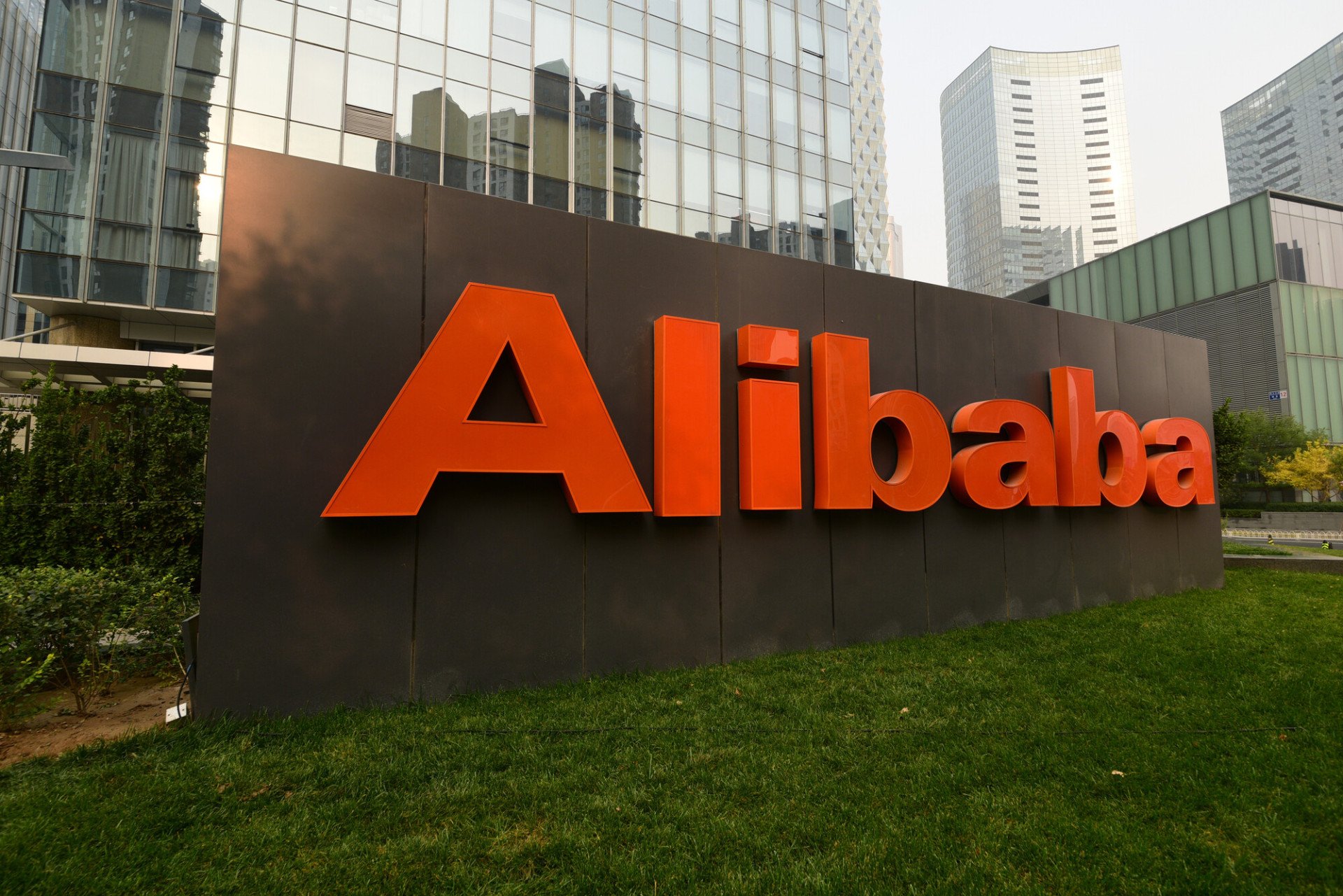 알리바바(Alibaba), 인간의 감정을 읽을 수 있는 새로운 AI 모델 R1-Omni 출시 - 조드