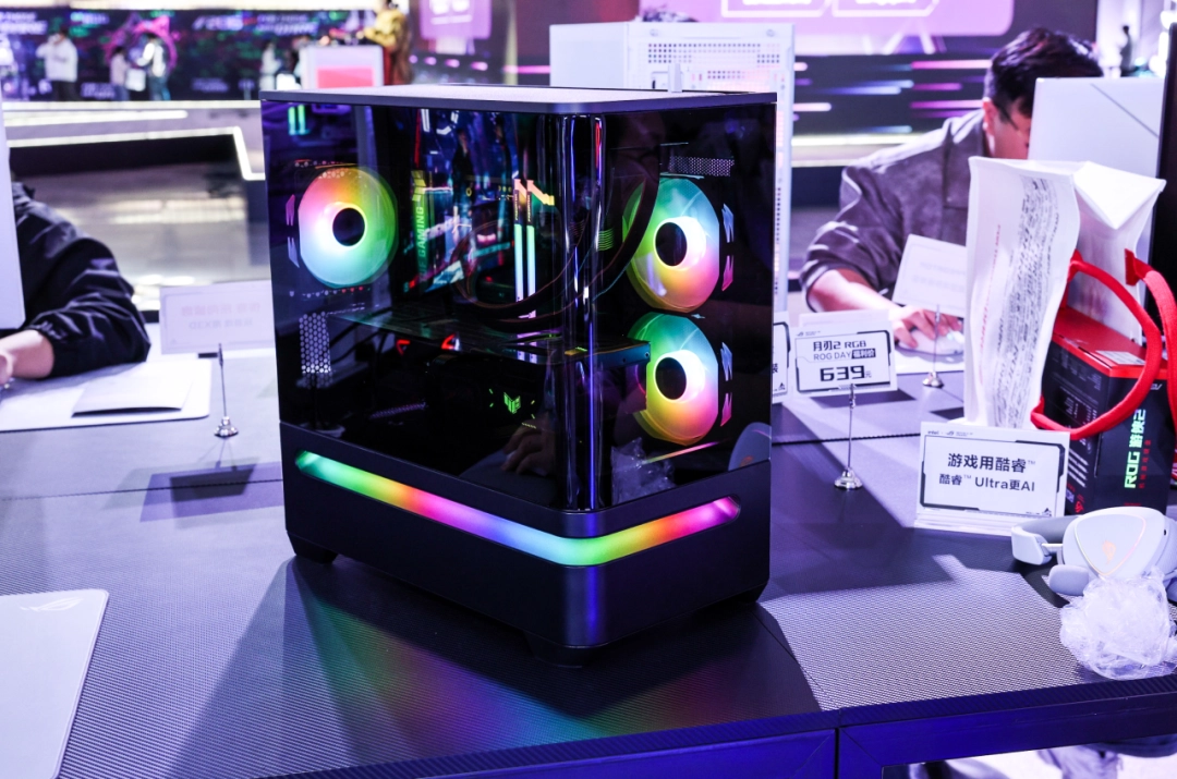 ASUS, 곡면 유리 탑재한 PRIME AP202 케이스 공개 - 테크 소식