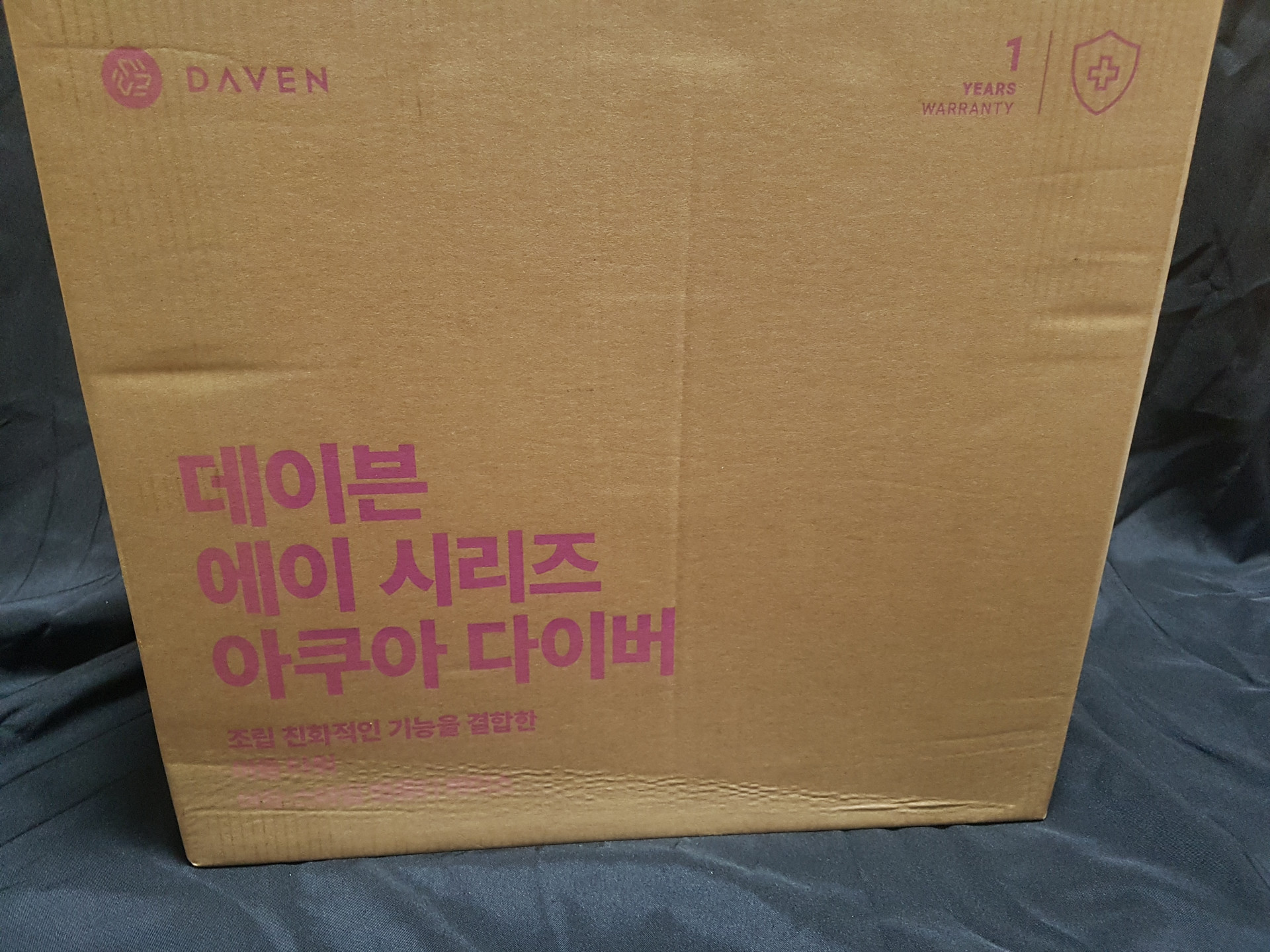 뛰어난 조립 편의성을 갖춘 가성비 어항 케이스 DAVEN AQUA 다이버 사용기 - 조드