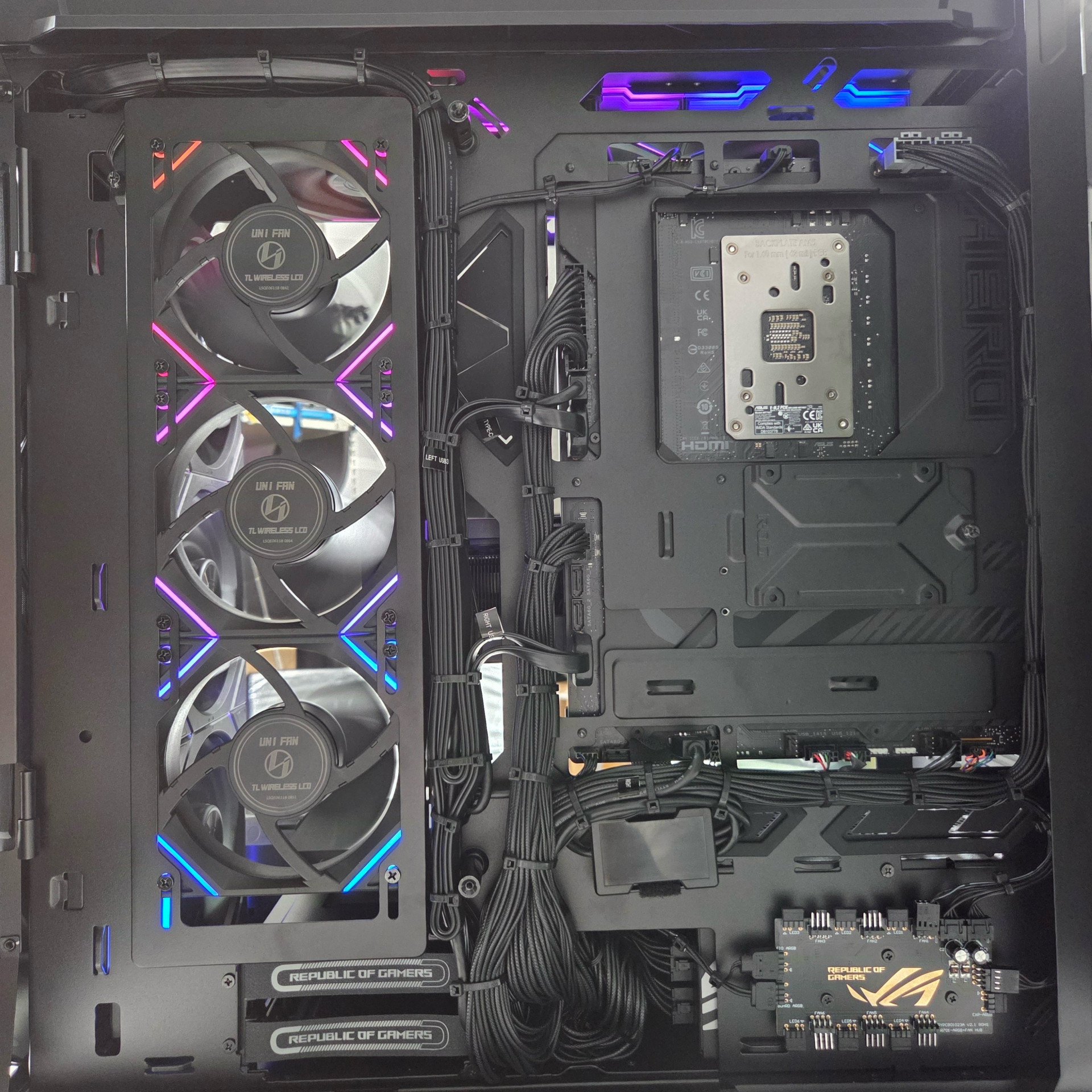 ASUS ROG Full BTF PC Desk Setup - 데스크테리어