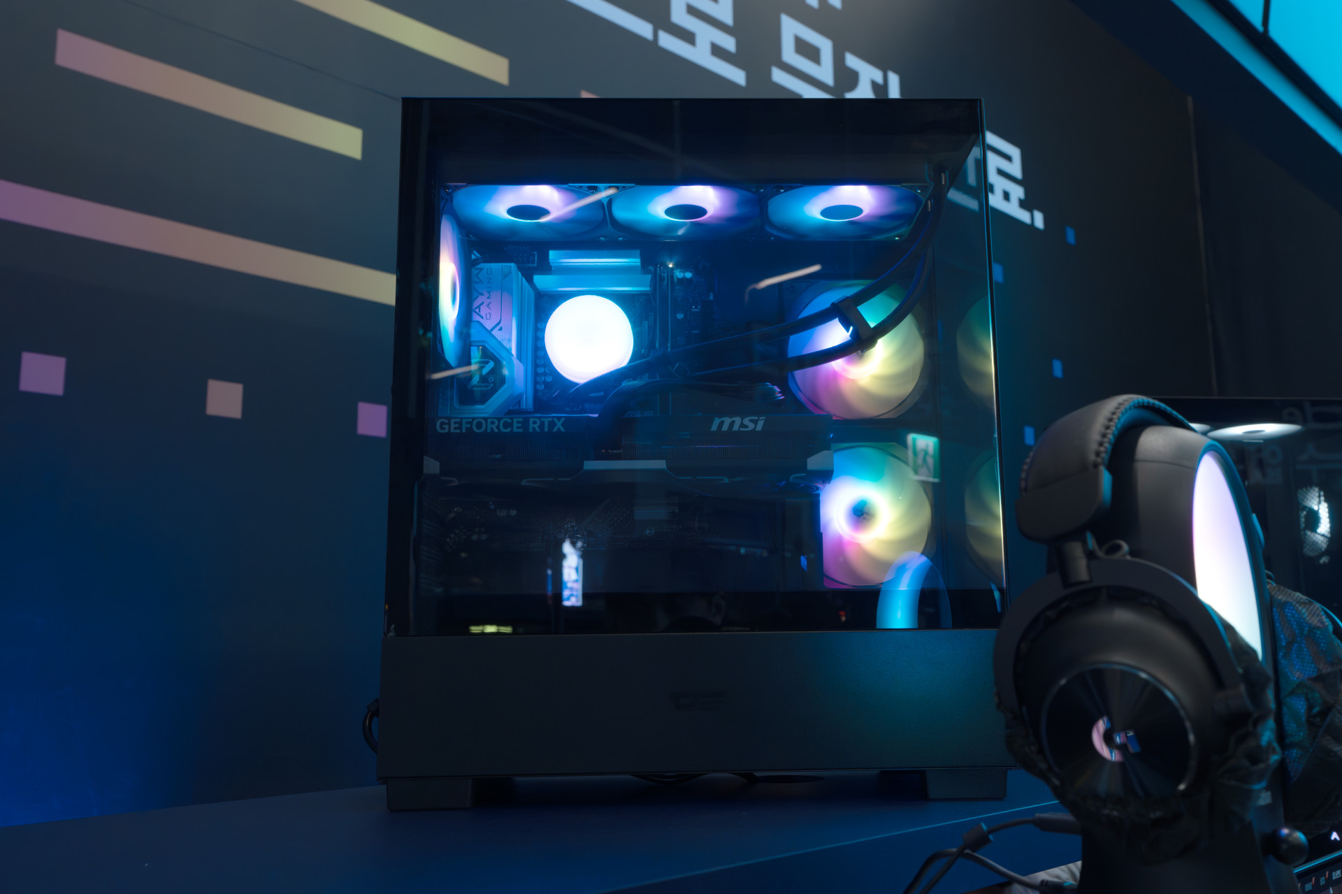 Intel Experience Store SEOUL - 리포트
