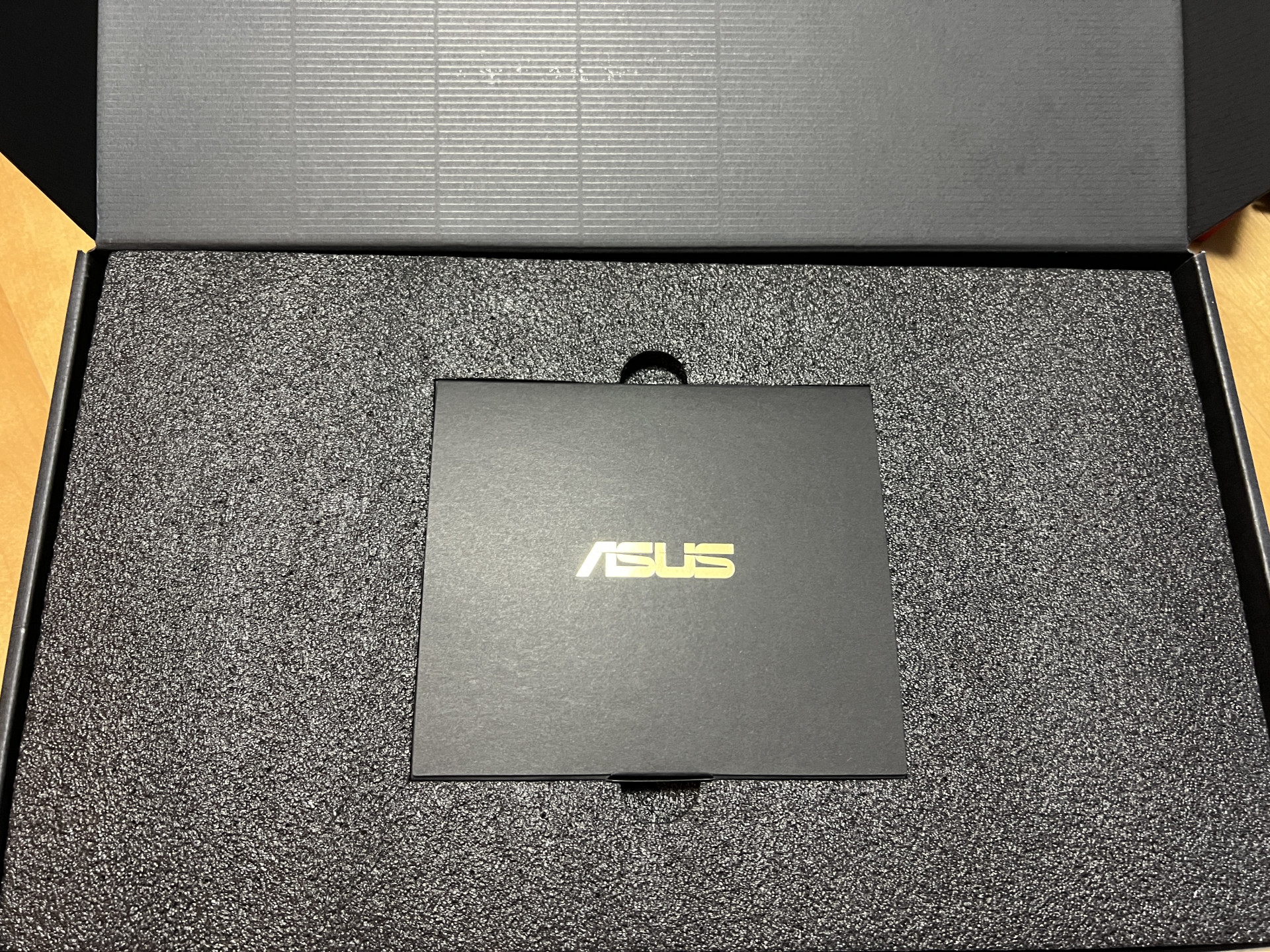 메모리 대란... 막차 타볼까>> ASUS PRIME 라데온 RX 9070 XT OC D6 16GB - 유저 리뷰